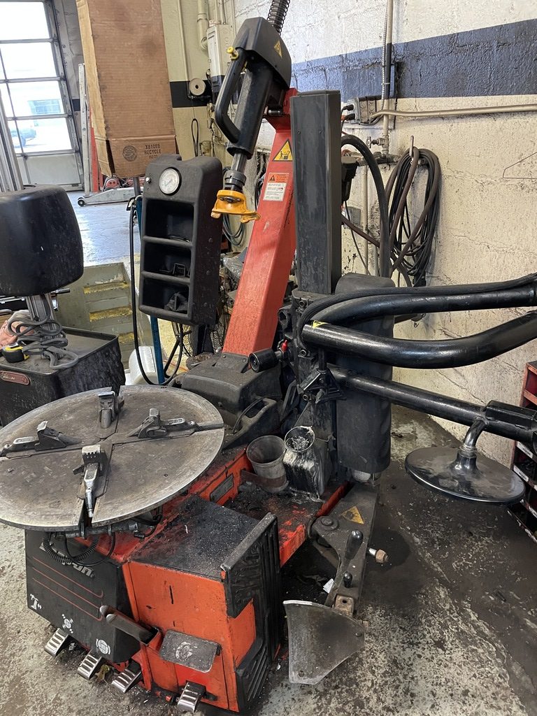 Mayo Auto Service - Peter Costanzo Auctioneers